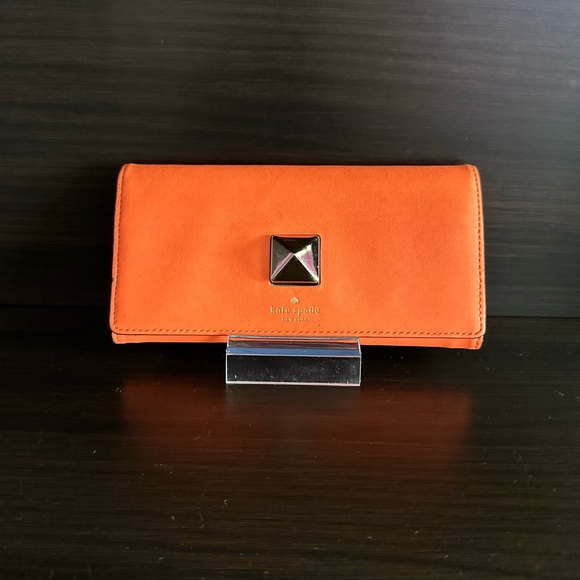 kate spade | Bags | Kate Spade New Bond Street Cyndy Flap Wallet Flo ...